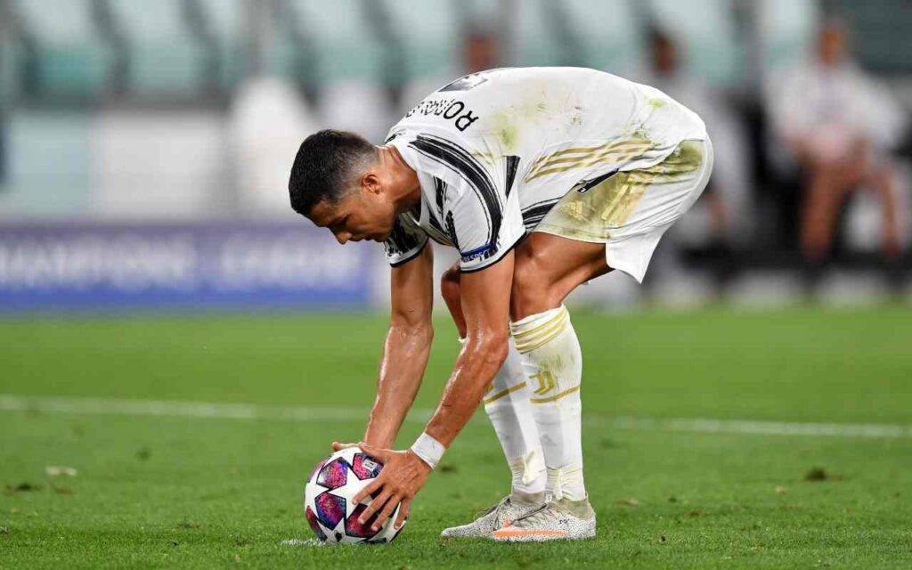 Come è nato il calcio di rigore: la storia del tiro dal dischetto