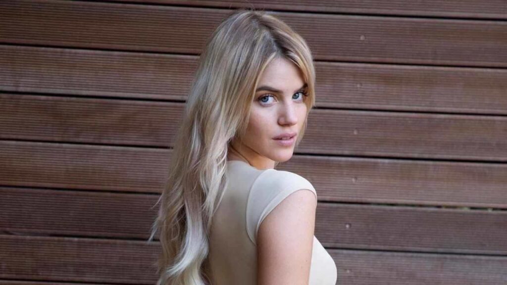 Sara Croce ci ricasca ancora: il bikini è davvero mini – FOTO – DirettaGoal