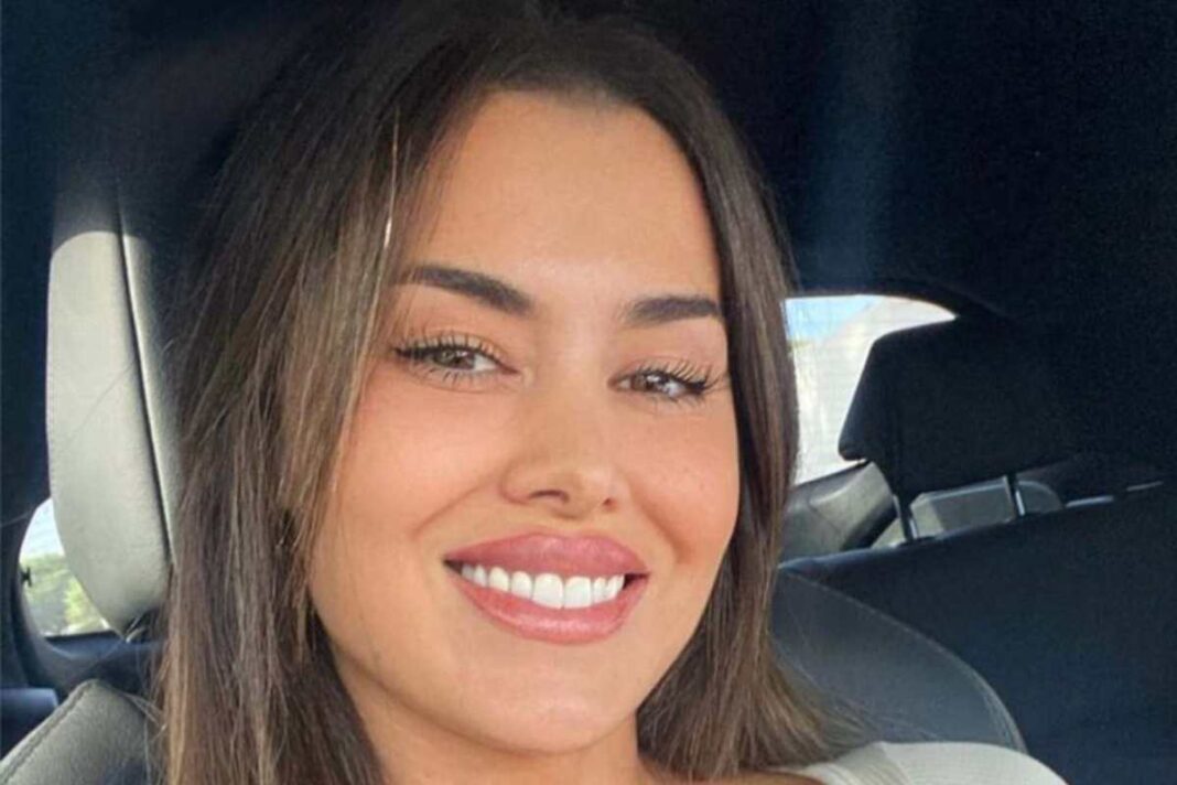 Eva Padlock, l’intimo più bollente e incontenibile di sempre – DirettaGoal